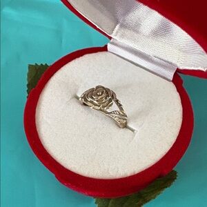 Avon | Jewelry | Avon Rose Ring Sterling Silver Marked 925 A Size 5 ...